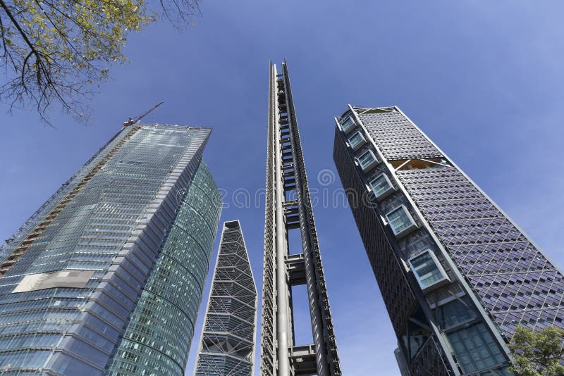 En La Avenida De Reforma, Los Edificios Más Altos De Ciudad De México Imagen de archivo - Imagen ...