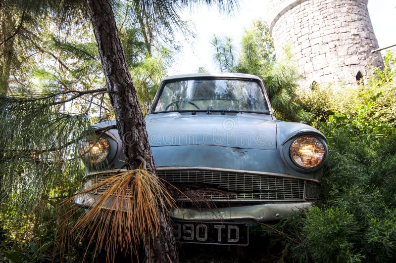 Enchanted Car editorial photo. Image of harry, attraction - 93252191