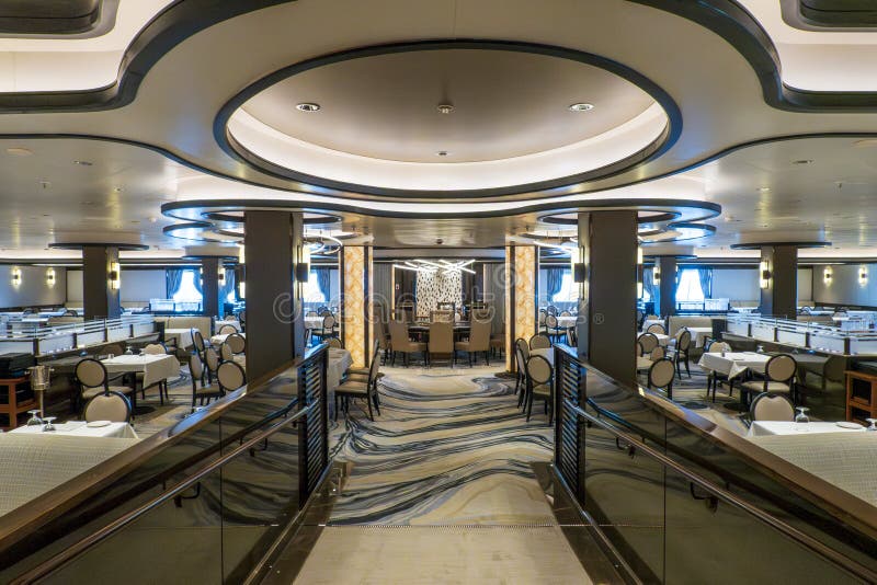 147 Circular Ceiling Designs Stock Photos - Free & Royalty-Free Stock ...