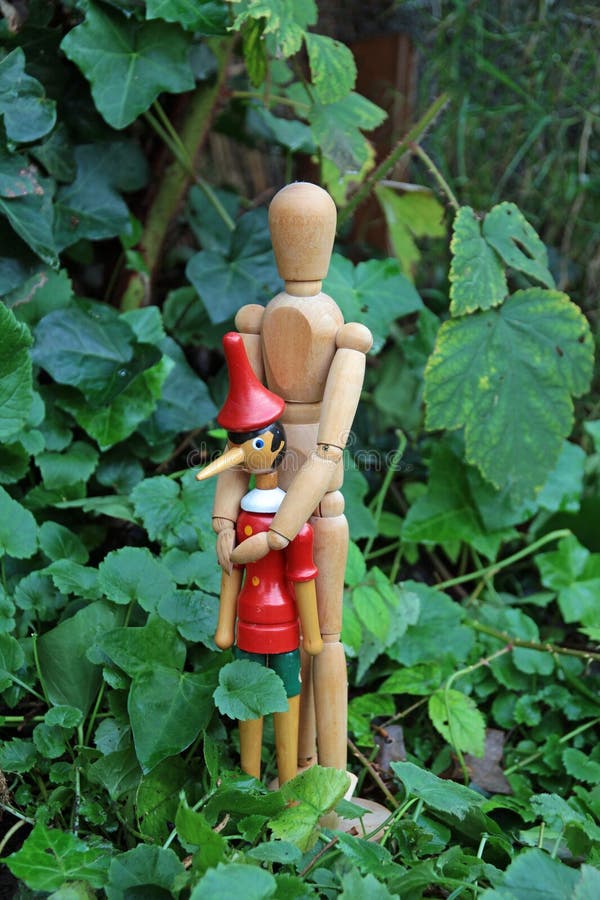 Encounter with the Stranger, Marionette and the Helpful Puppet Meet an ...