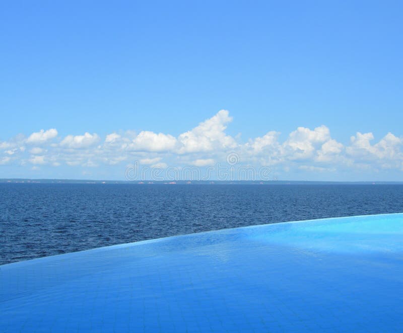 Endless swimming pool stock image. Image of manaus, exotic - 10677105