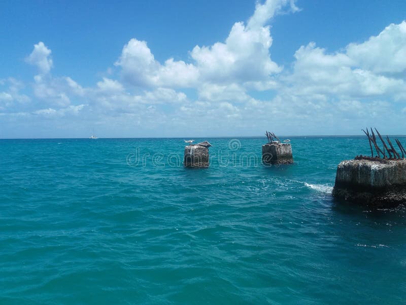 The Endless Turquoise Ocean Stretches To the Horizon. Stock Image ...
