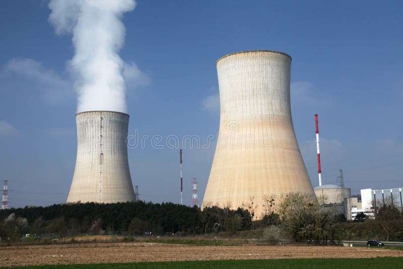 Energía atómica imagen de archivo. Imagen de radiactividad - 24306549