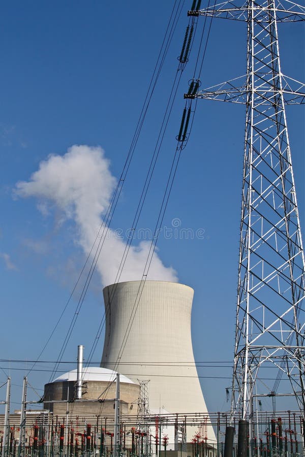 Energia nucleare immagine stock. Immagine di cavi, potenza - 23840433