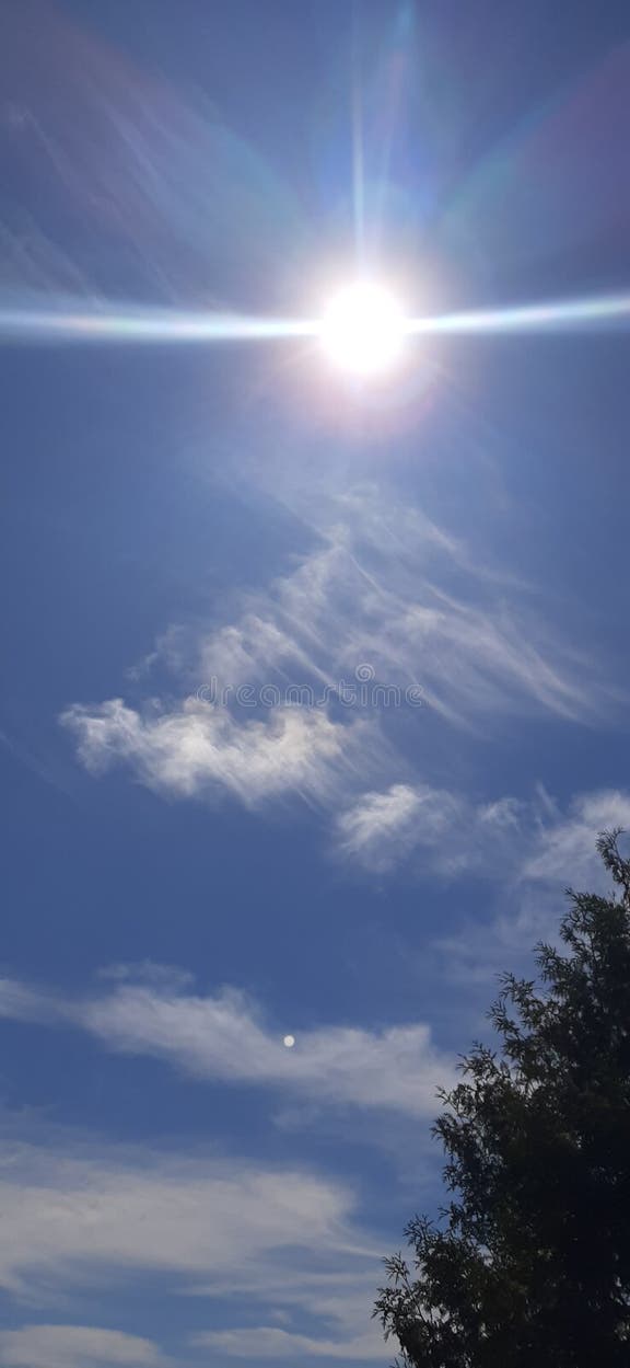 Energia solar bem-vindo foto de stock. Imagem de linha - 238785850
