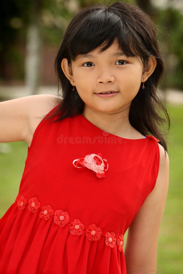 Enfant chinois mignon image stock. Image du extérieur - 7002157