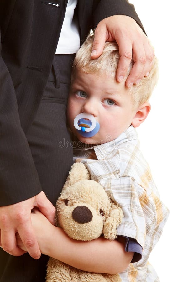 Enfant triste image stock. Image of main, personne, européen - 10412125