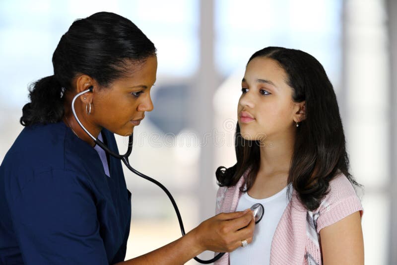 Enfermera y paciente imagen de archivo. Imagen de paciente - 24918905