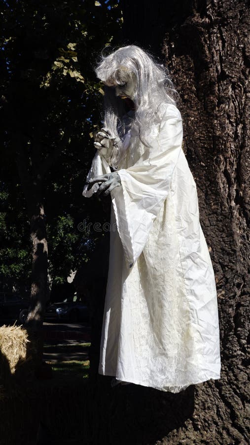 Eng spook stock afbeelding. Afbeelding bestaande uit moordenaar - 34053993