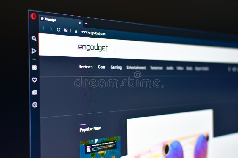 Engadget Website on Computer Screen 编辑类库存图片 - 图片 包括有 人员, 计算机: 165961984