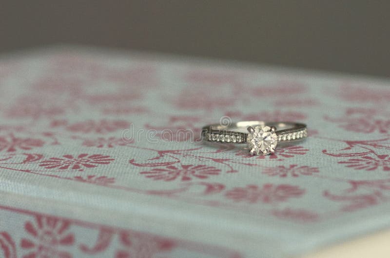 Engagement Ring stock image. Image of wife, jewelry, shine - 47631235