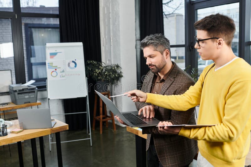 Engaging Onboarding Session Office Stock Photos - Free & Royalty-Free ...