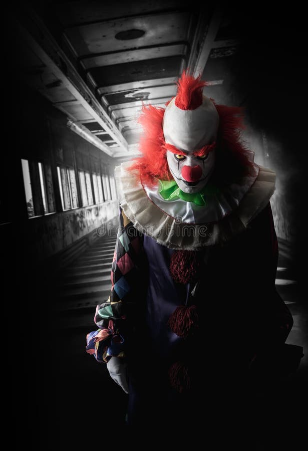 De Donkere Clowns Van Carnaval Stock Afbeelding - Afbeelding bestaande ...