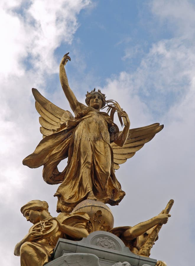 Engel der Sieg-Statue stockfoto. Bild von sieg, beständigkeit - 8761830
