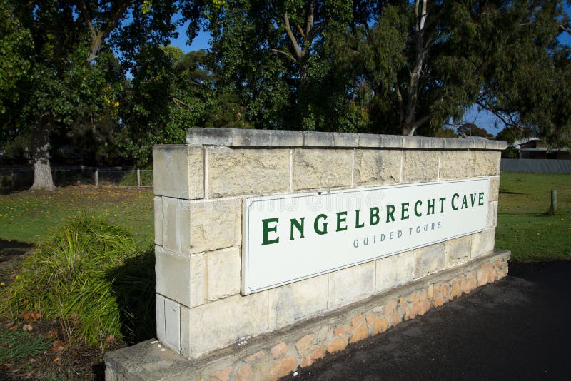 Engelbrecht Cave editorial photo. Image of park, site - 254071651