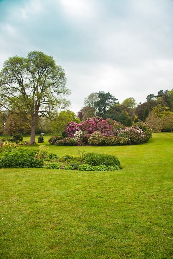 Engels Landhuis in Somerset Stock Afbeelding - Image of herenhuis, gras ...