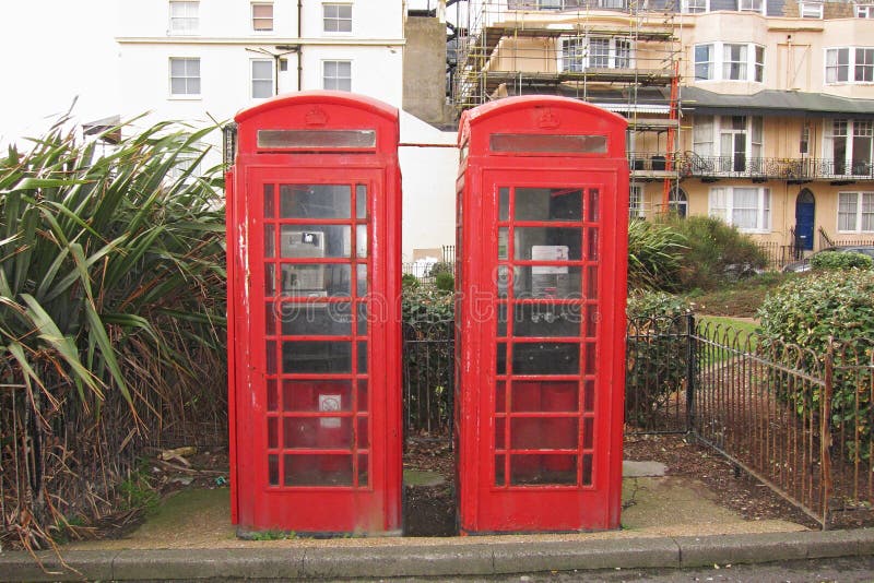 Embleem Op De Engelse Telefooncel Stock Foto - Afbeelding bestaande uit ...