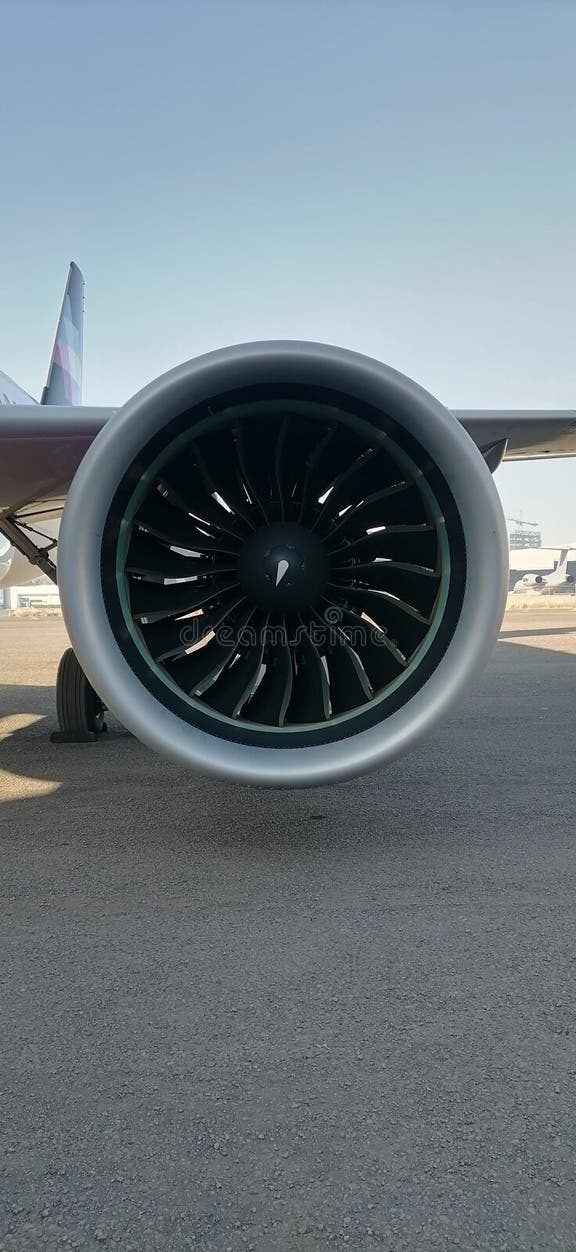 Engine airbus 2 stock image. Image of spoke, tarmac - 268787843