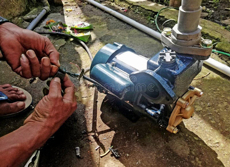 Engine Exle Repairing and Placed on the Floor Stock Image - Image of ...