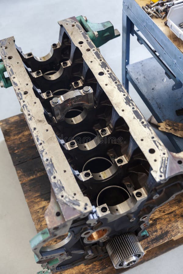 10,320 Engine Head Stock Photos - Free & Royalty-Free Stock Photos from ...