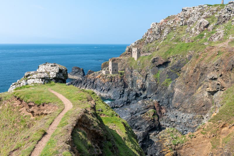 Botallack mine in Cornwall stock image. Image of horizon - 235714785