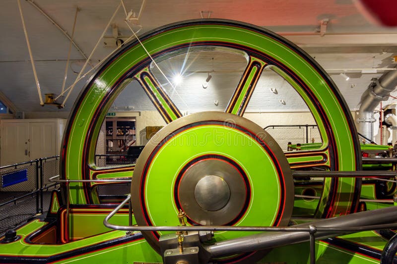 Engine in Tower Bridge Lifting Bridge Spans, London, UK Stock Photo ...