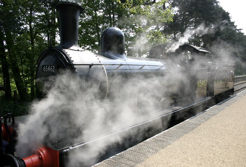 Engine Under Steam Picture. Image: 983815