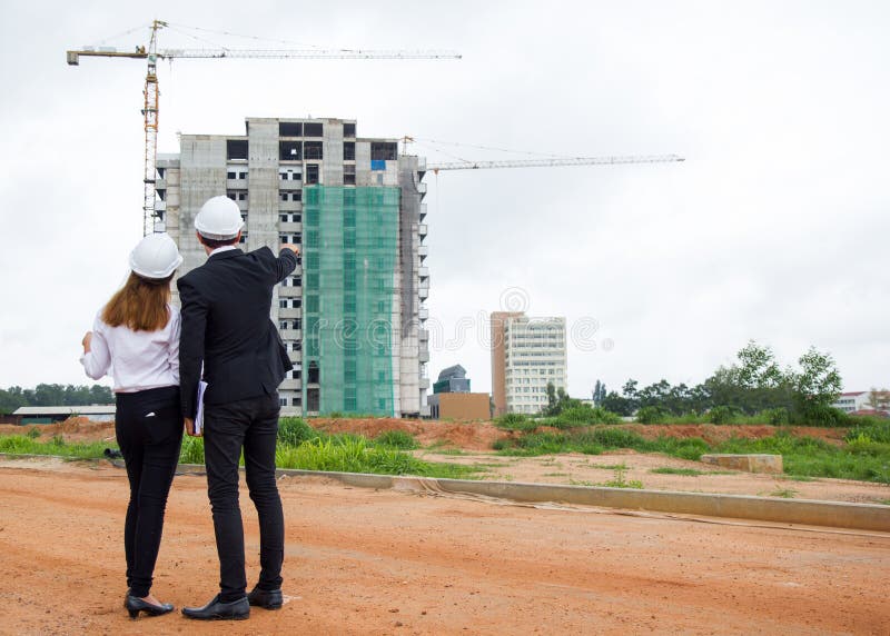 Customer Construction of a Country House Verifies the Workflow W Stock ...