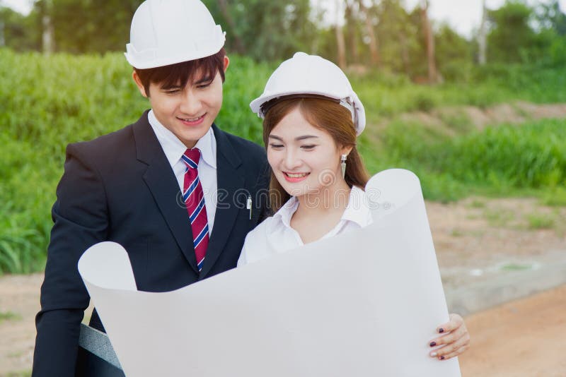 Customer Construction of a Country House Verifies the Workflow W Stock ...