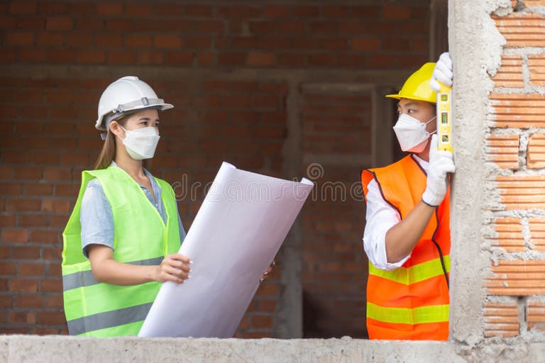 Worker Scaling Building Stock Photos - Free & Royalty-Free Stock Photos ...