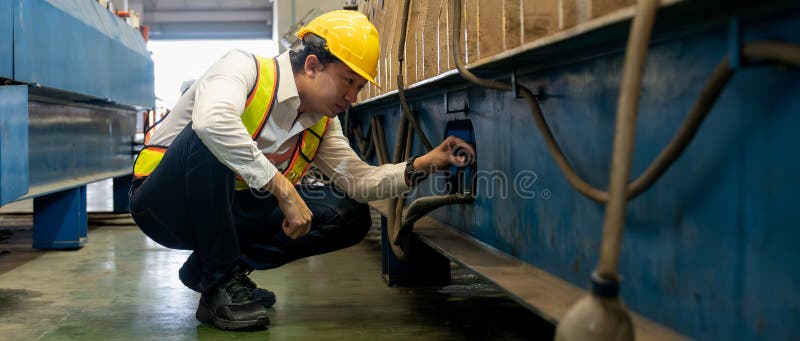 Engineer Conduct on Machine in Factory. Panorama Exemplifying Stock ...