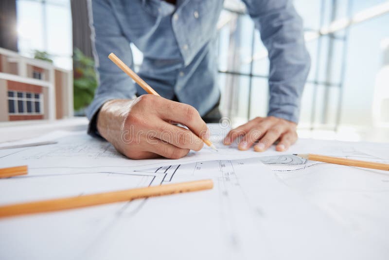 Engineer Designs Works According To Drawings and Collaborates in ...