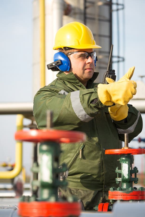 Engineer in the Oil and Natural Gas Field Stock Image - Image of fuel ...