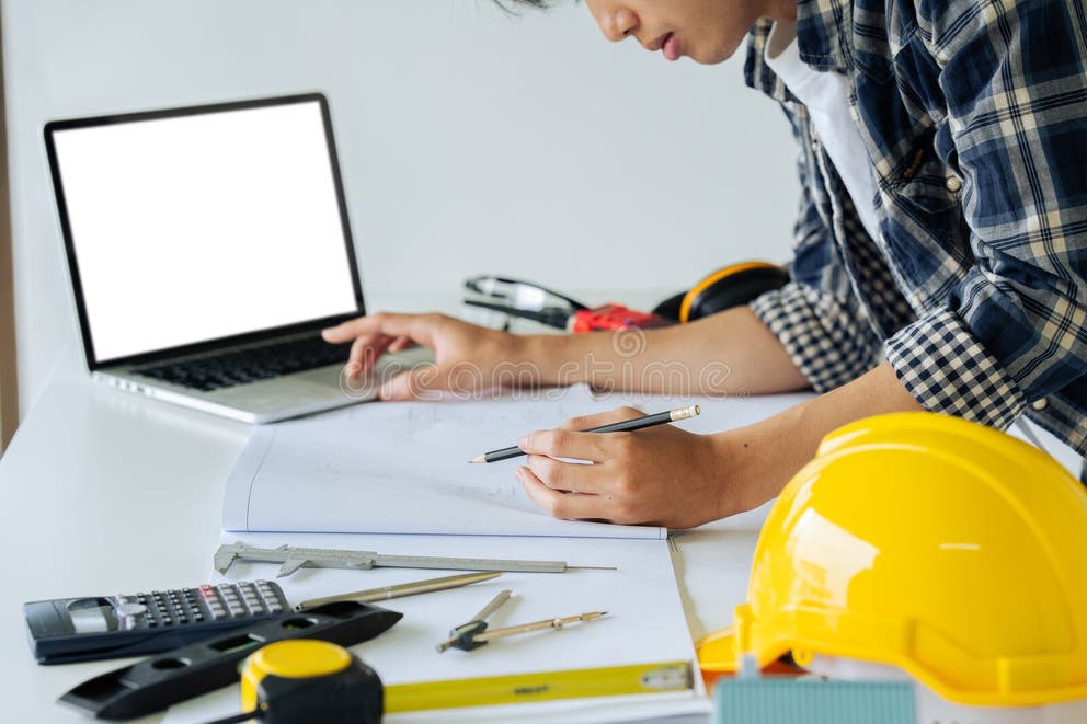 Engineer are Planning a Structure Sketch with Circular Tools. Complete ...