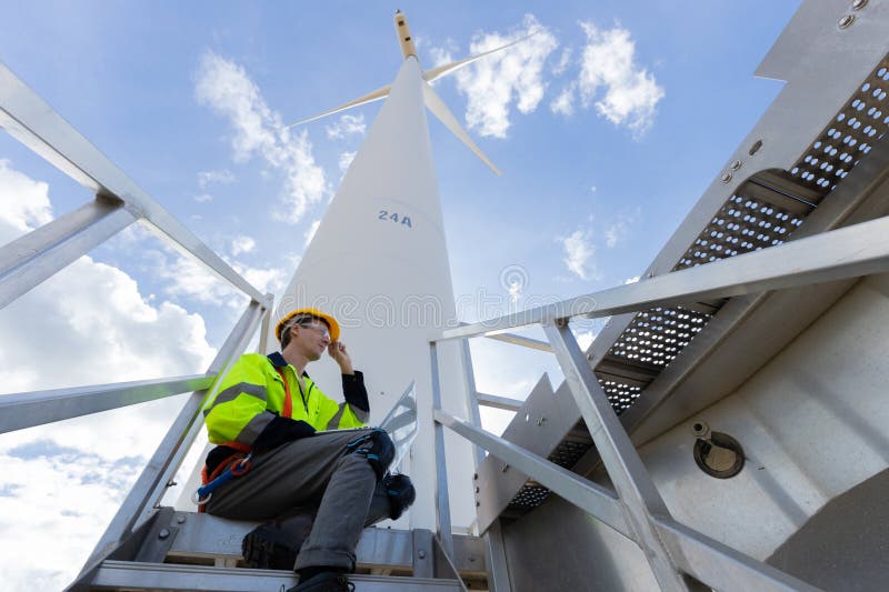 Engineer Setup High Technology Signal Tower 4G 5G Stock Photo - Image ...