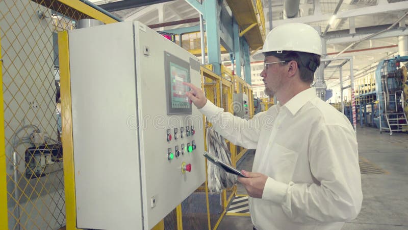 Setting Up the Milling Machine before Cutting Stock Video - Video of ...