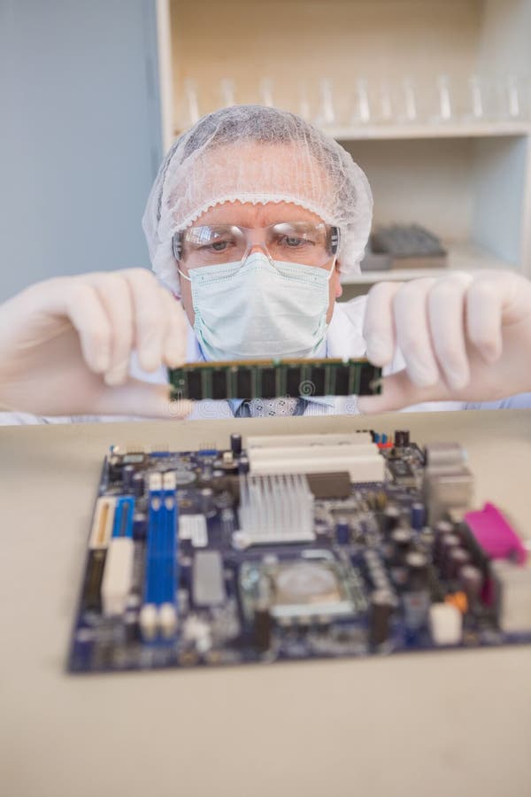 Engineer Working on Broken Cpu Stock Image - Image of circuit, tech ...