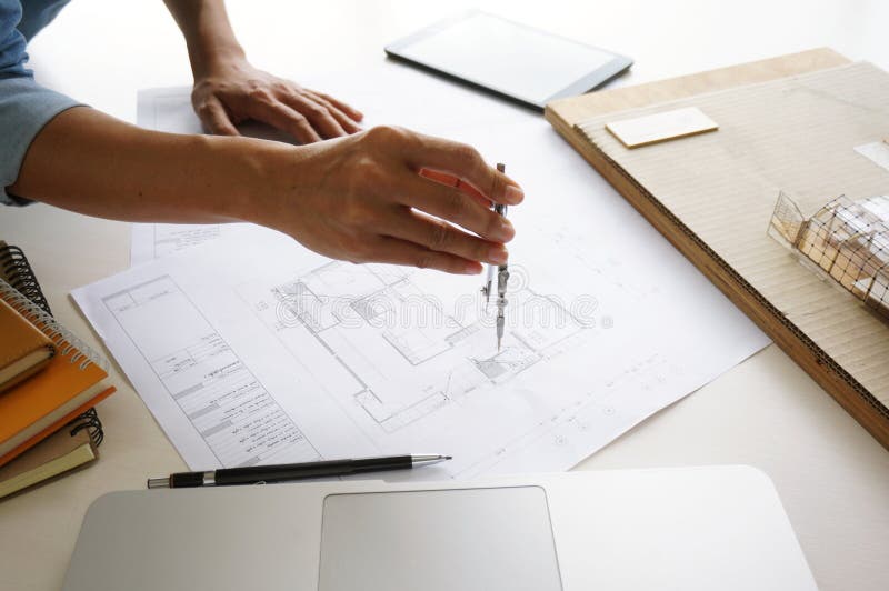 Engineering Colleagues Interior Designer Corporate Achievement Planning ...