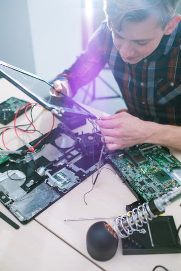 17,496 Computer Mechanical Engineering Stock Photos - Free & Royalty ...