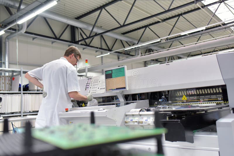 Engineering in Microelectronics: Workers in the Production and Assembly ...