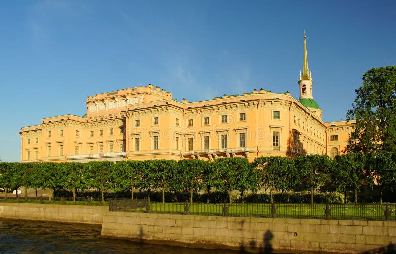 Engineers Castle in St. Petersburg Stock Photo - Image of evening ...
