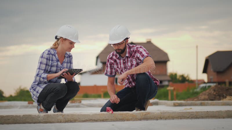 Engineers Check the Accuracy of Building Construction. Use the Level ... Engineers Check the Accuracy of Building Construction. Use the Level ...