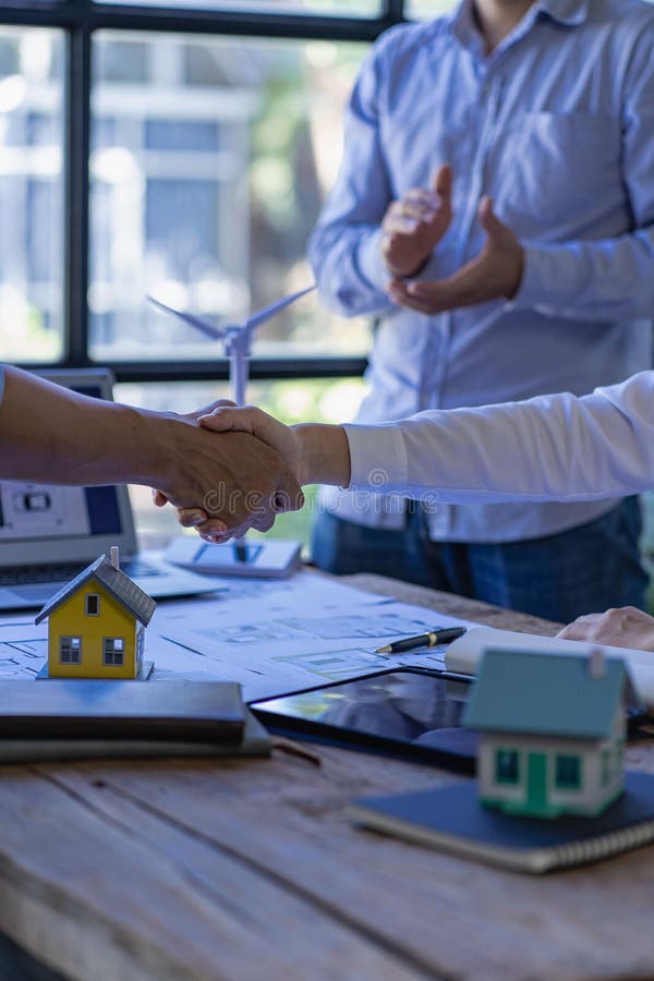 Engineers and Construction Crews Shake Hands, Start New Project ...