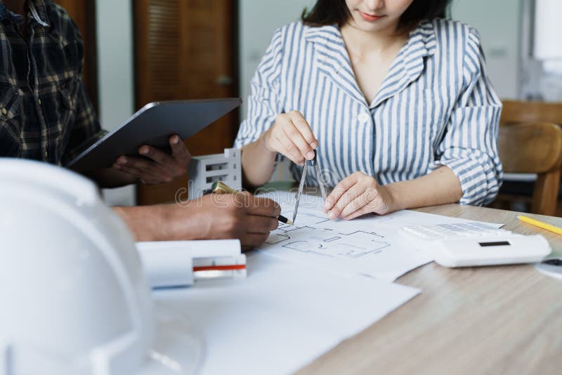 Engineers are Consulting the Team To Design an Architectural Structure ...