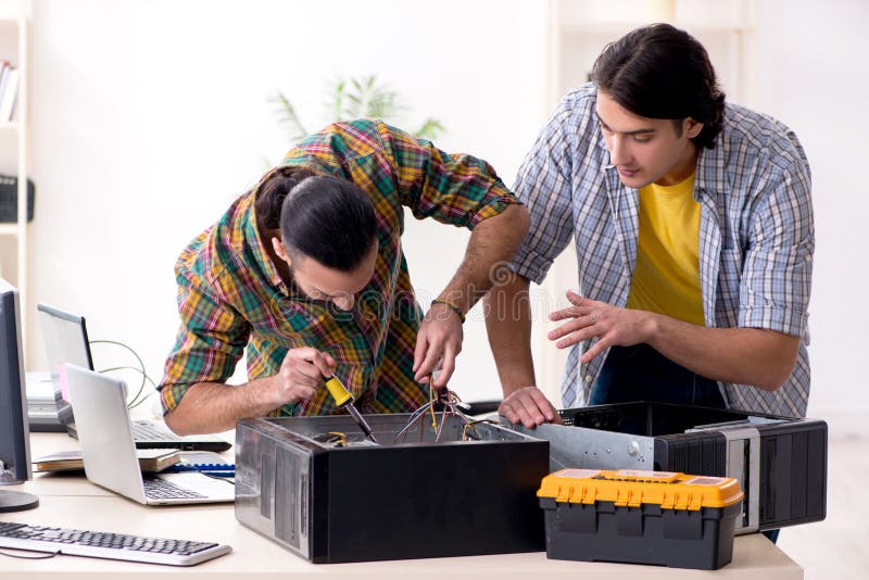 It Engineers Working on Hardware Issue Stock Photo - Image of repair ...