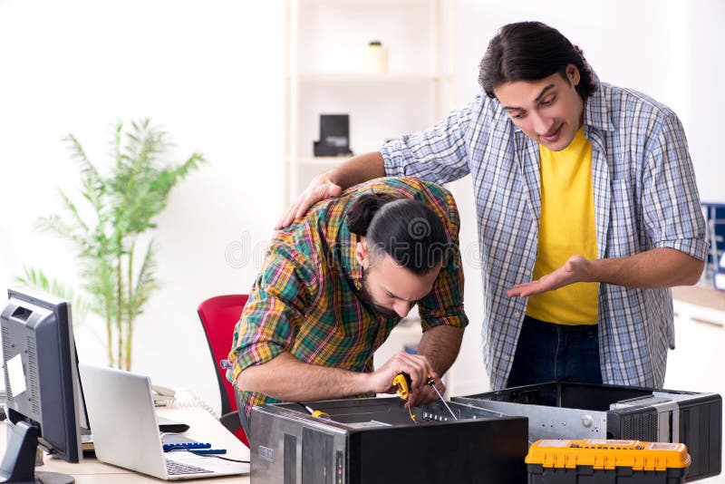 It Engineers Working on Hardware Issue Stock Image - Image of ...