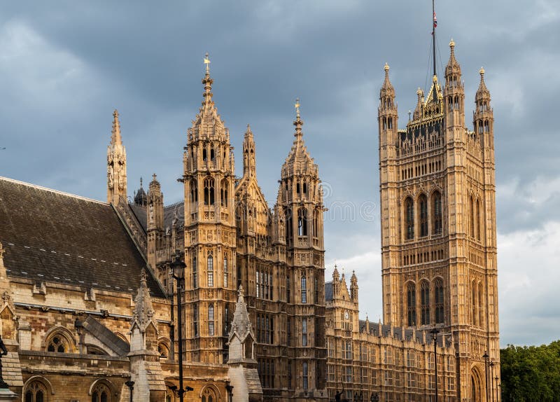 Englisches Parlament stockfoto. Bild von englisch, aufsätze - 31907892