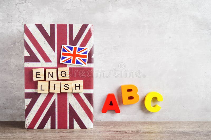 English Book with Graduate Hat, Learning and Tutorial for Foreigner ...