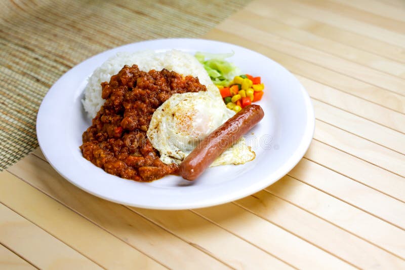 English Breakfast Platter Include Minced Meat with Rice, Egg, Sausage ...