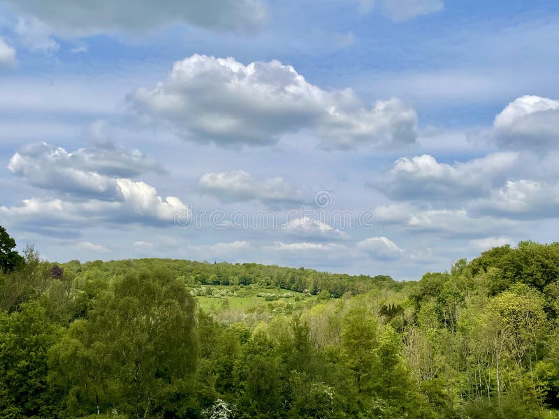 English Countryside in Late Spring Time Stock Image - Image of meadow ...